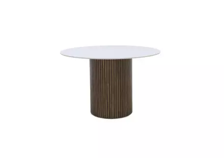 Cortado Round Dining Table with 4 Metal Leg Dining Chairs - Furniture ...